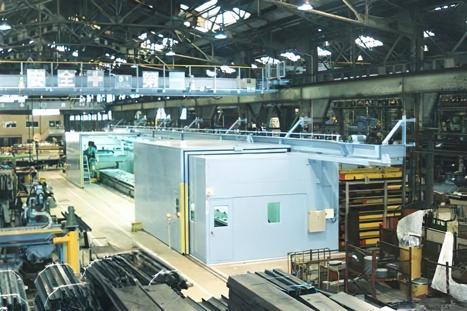 Sliding Soundproof Cover for Industrial Noise Control – RF Absorbers